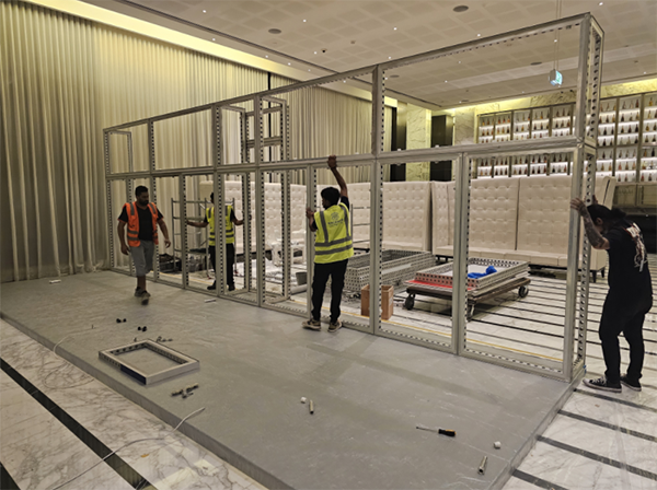 Assembly and exhibition stand construction – Our service team in Dubai ...